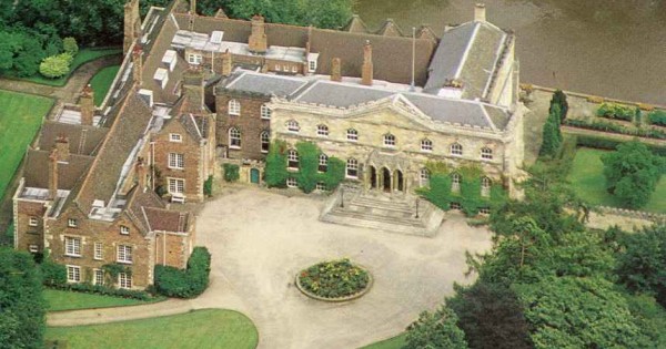 BISHOPTHORPE PALACE